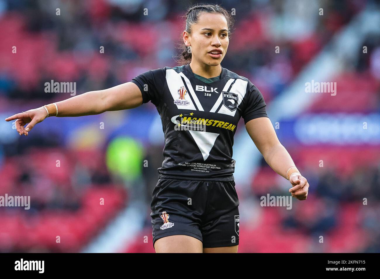 Manchester, UK. 19th Nov, 2022. Abigail Roache of New Zealand gives ...
