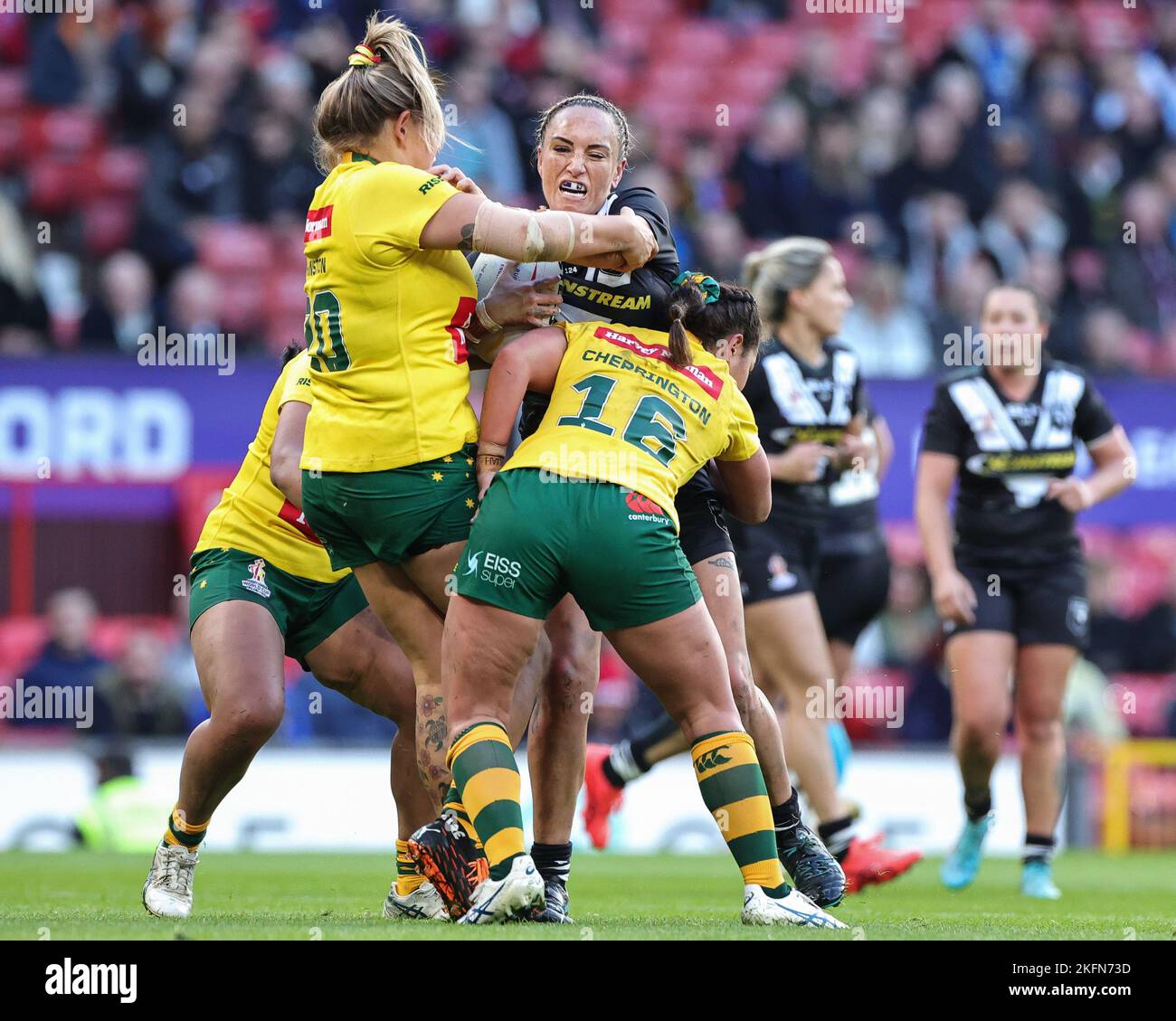 Manchester, UK. 19th Nov, 2022. Krystal Rota of New Zealand barges into ...