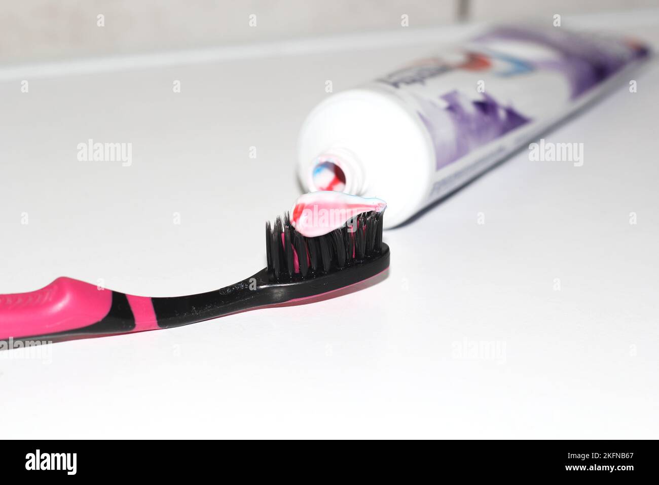 Close up toothpaste tube hi-res stock photography and images - Alamy