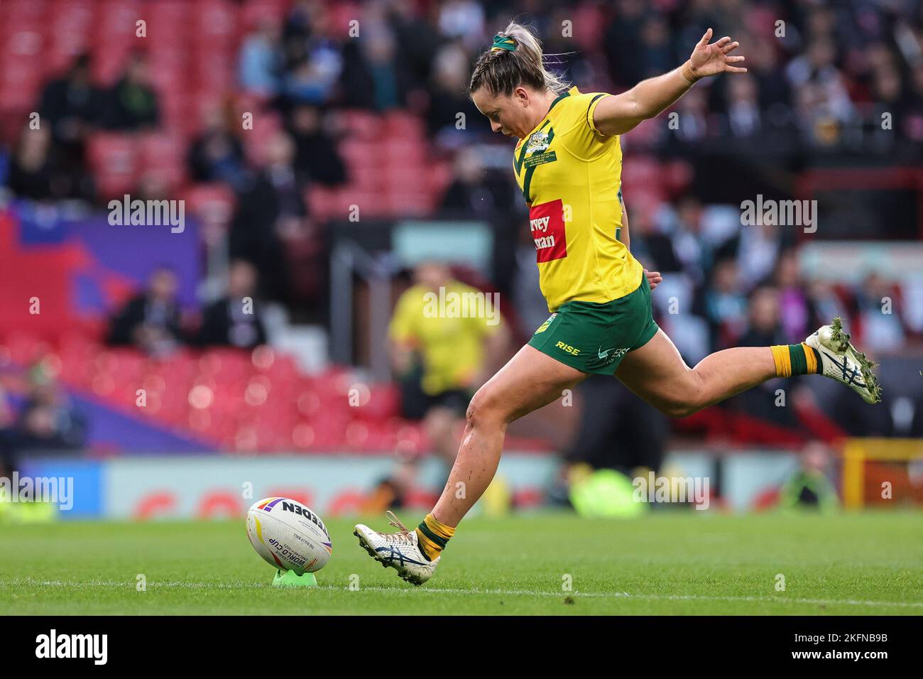 Manchester, UK. 19th Nov, 2022. Lauren Brown #14 of Australia Women ...