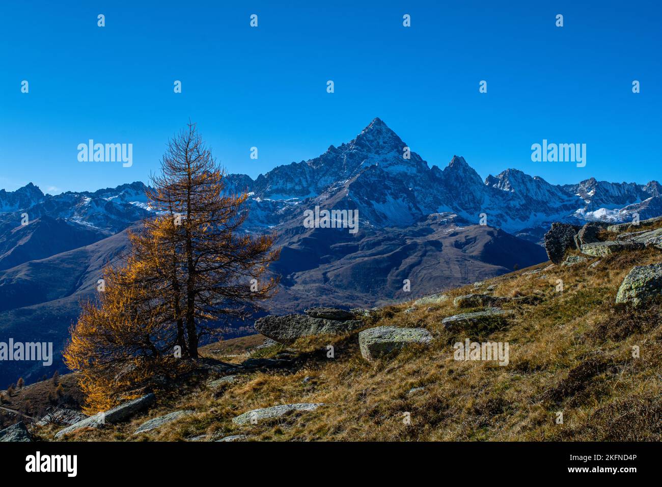 All the gold of Monviso. Ostana one of the most beautiful villages in ...