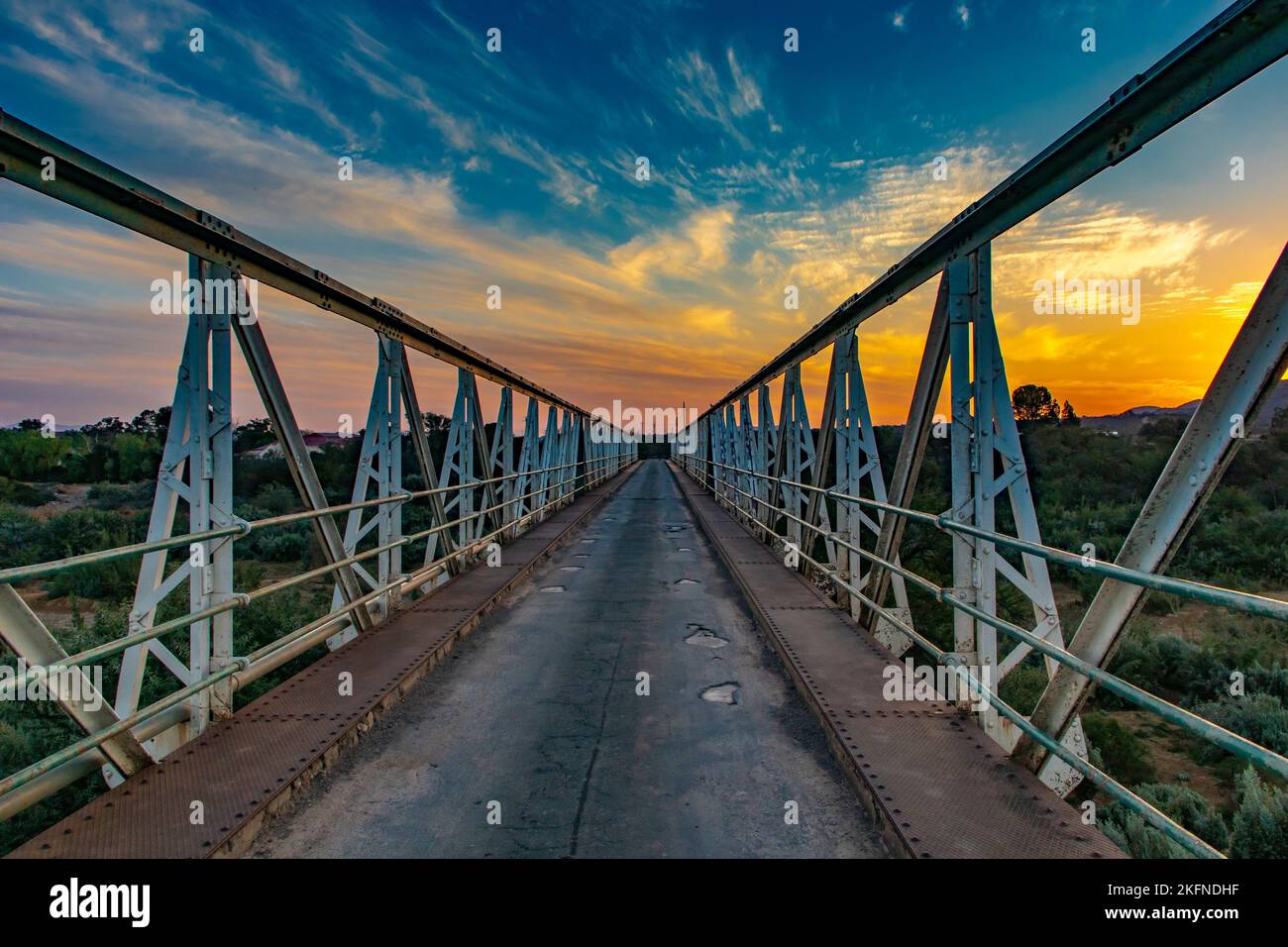 The historical Lady de Waal bridge in the arid Karoo region ...