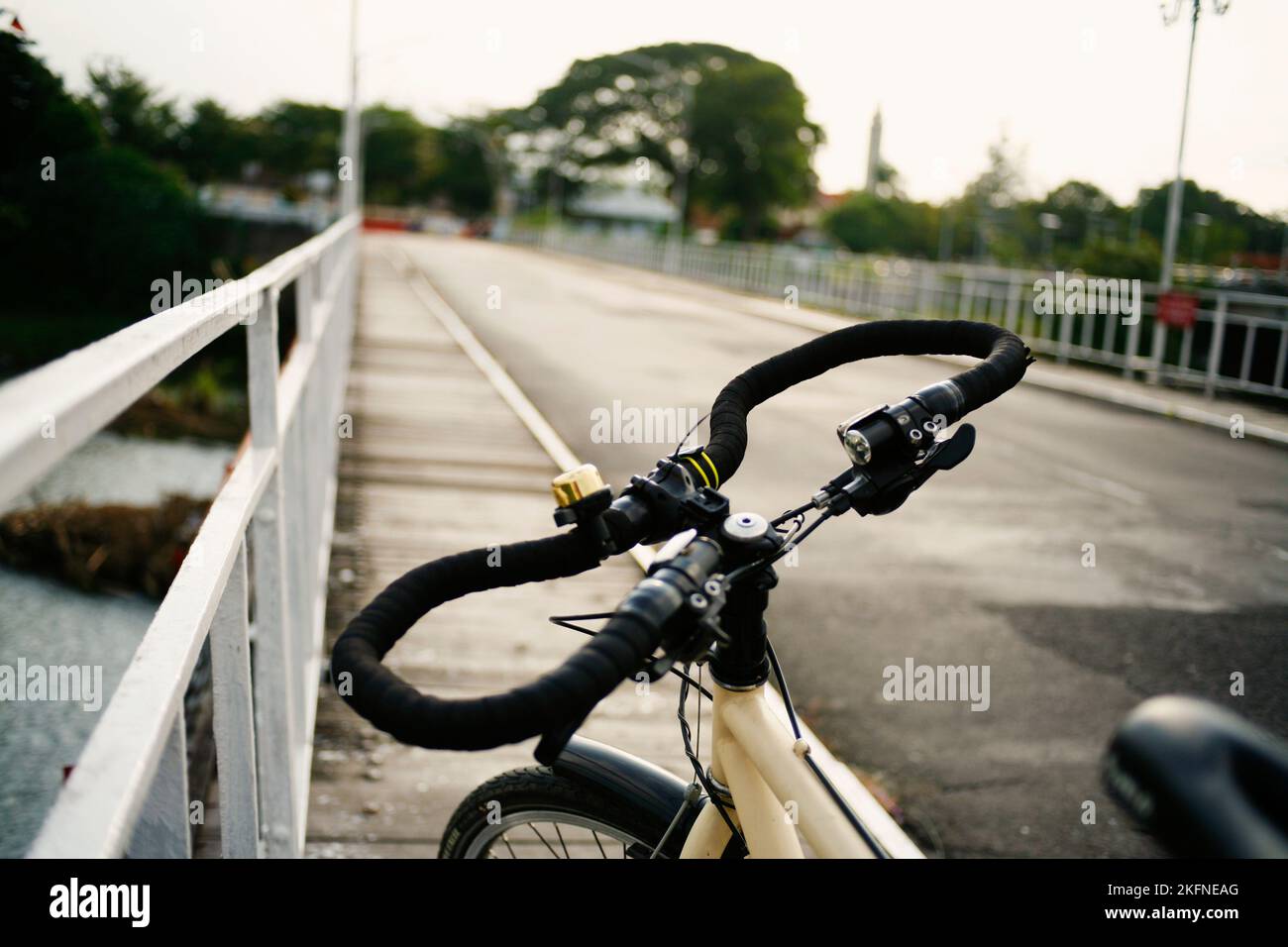 Handlebar handle bar hi-res stock photography and images - Alamy