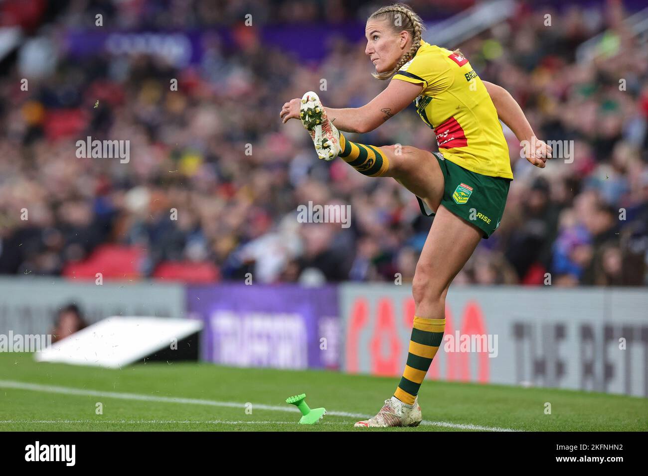 Manchester, UK. 19th Nov, 2022. Ali Brigginshaw #3 of Australia Women ...