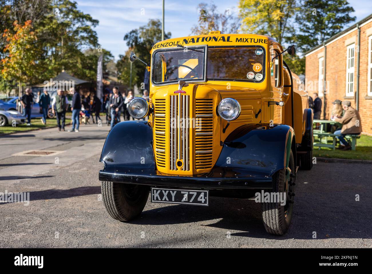 1950 Austin K4 Petrol Tanker ‘KXY 774’ on display at the October ...