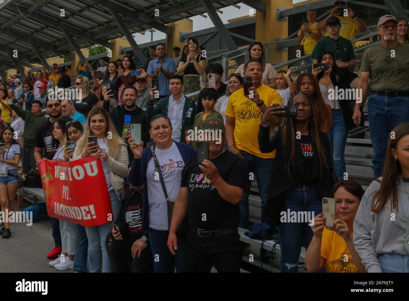 Families with Fox Company, 2nd Recruit Training Battalion, cheer for ...