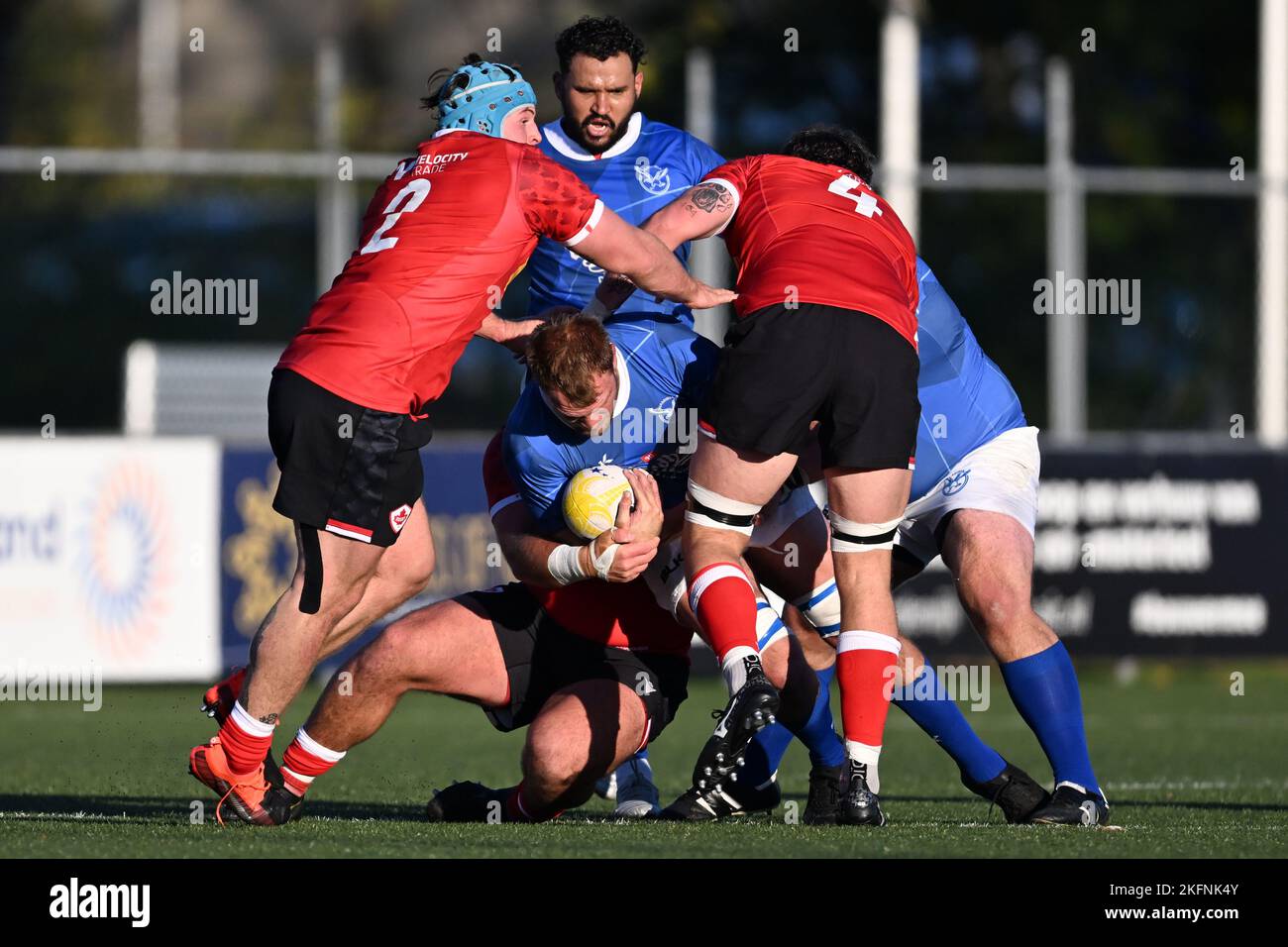 HERENVEEN - Netherlands, 19/11/2022, AMSTERDAM - (m) Johan Retief of ...