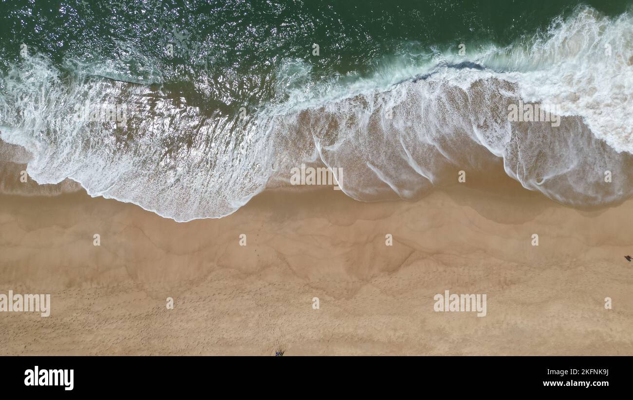 Top view waves sea roll hi-res stock photography and images - Alamy