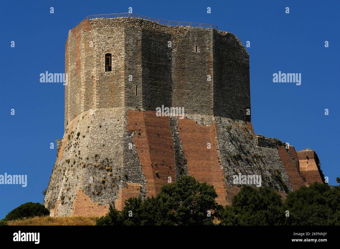 1200s ad tower hi-res stock photography and images - Alamy