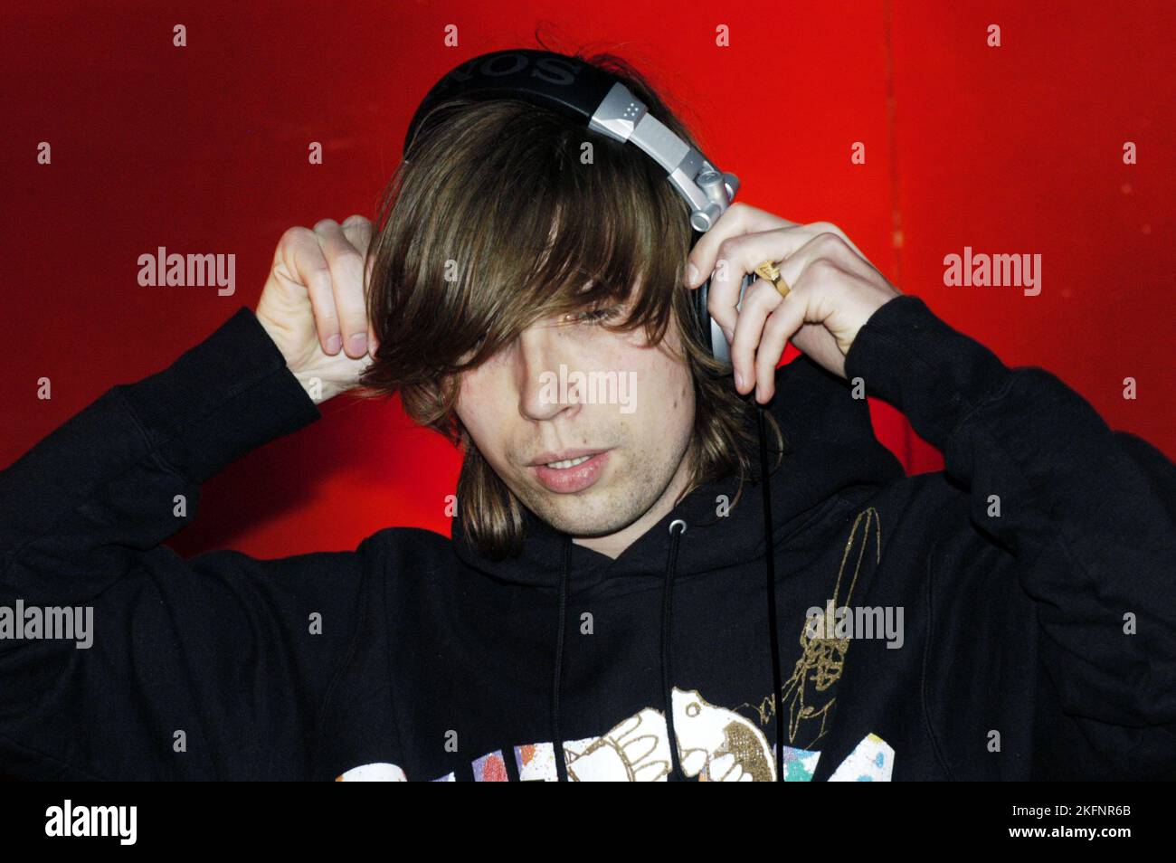 PEDRO WINTER, BUSY P, 2003: Pedro Winter (DAFT PUNK Manager) playing ...