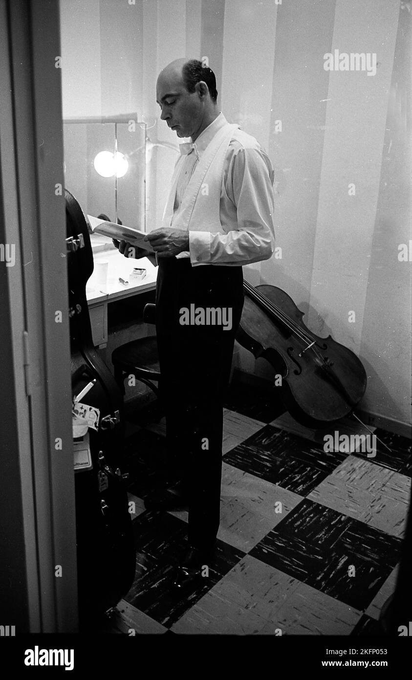 Janos Starker, Hungarian cello player, during a performance at the ...