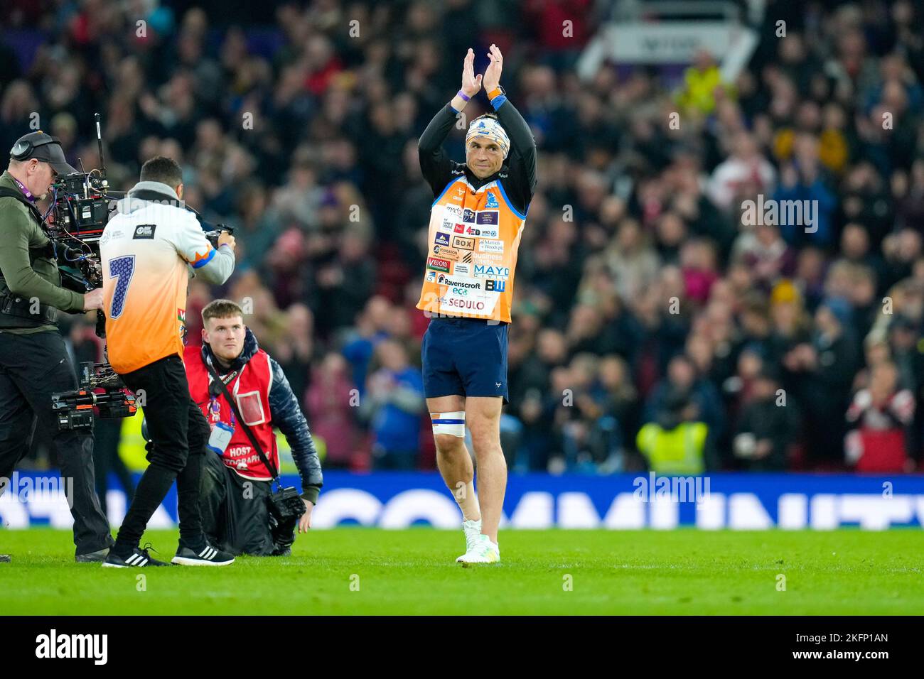 Manchester, UK. 18th Nov, 2022. Kevin Sinfield after completing his 7th ...