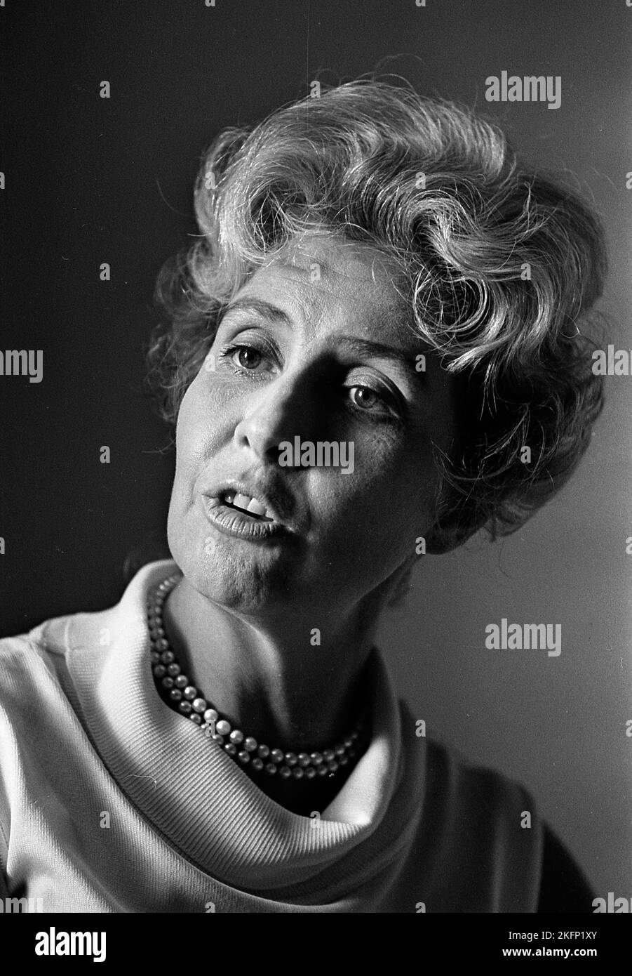 Jeanette Arata de Erize, Argentine concert organizer, Mozarteum ...