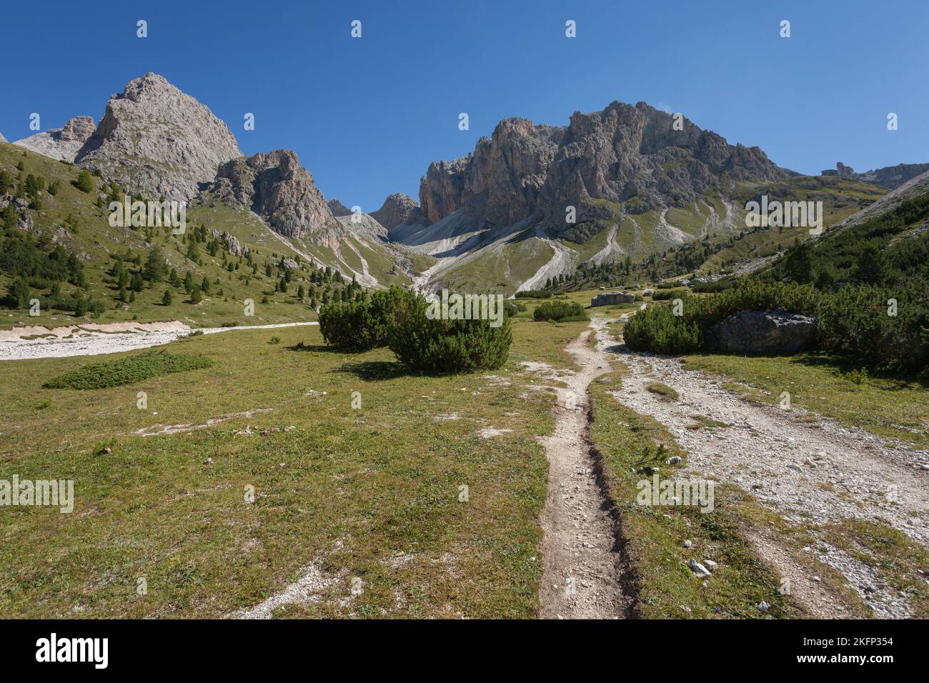 wide view of an alpine valley among the Dolomites in Val Gardena Stock ...