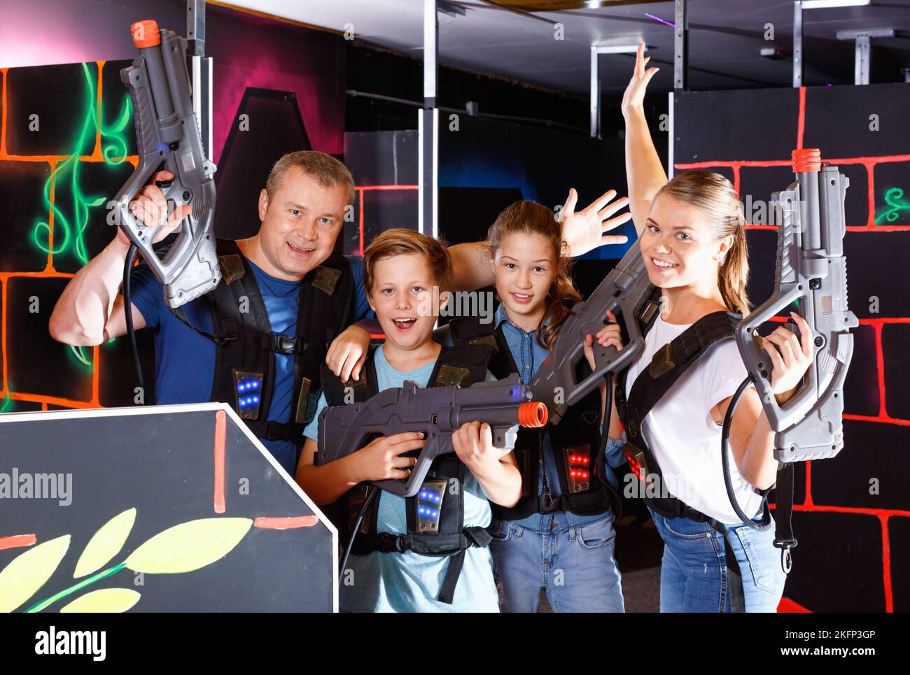 Teen posing boy hi-res stock photography and images - Alamy