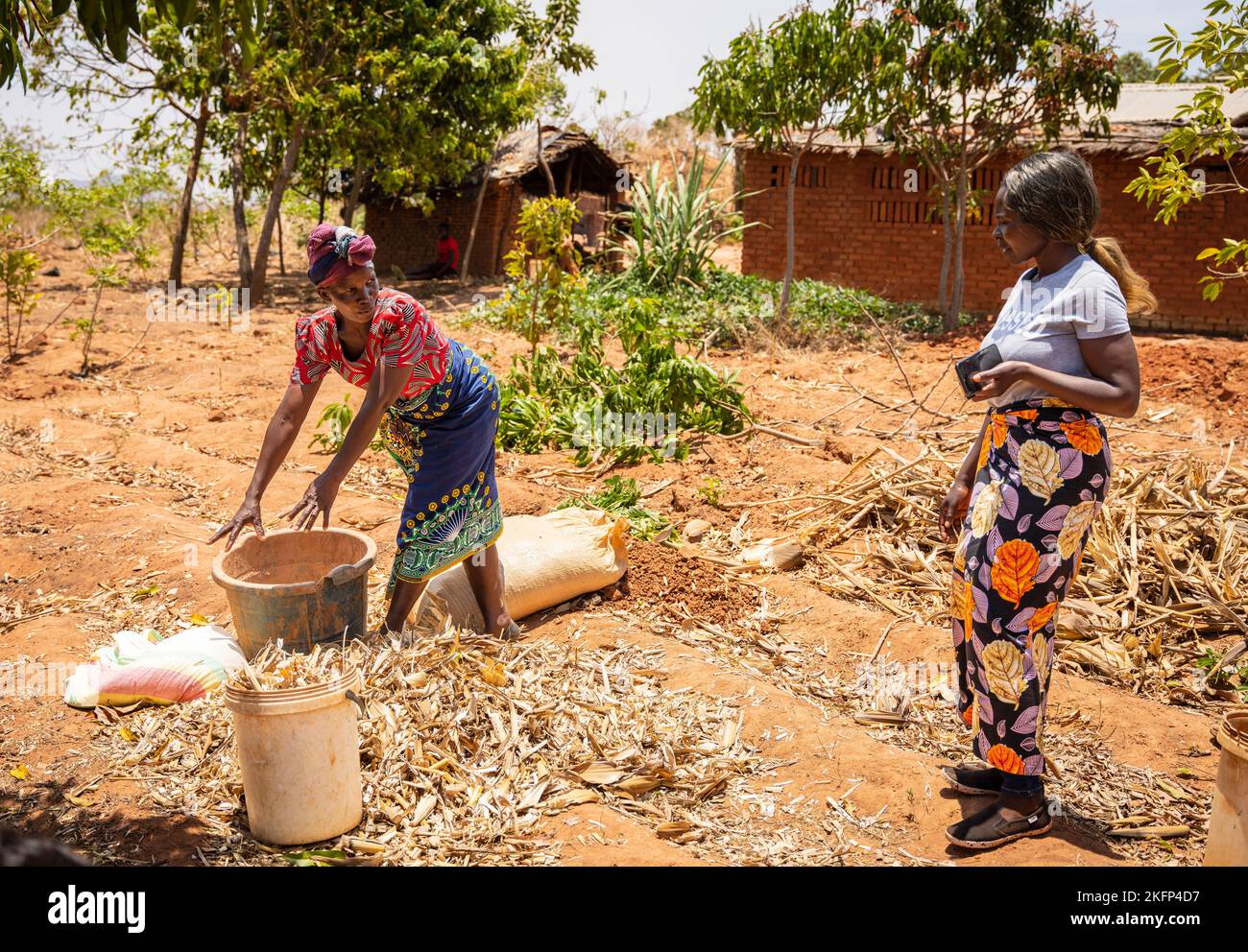 Women farmers making bokashi manure as part of a conservation ...