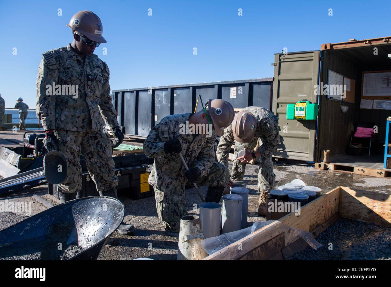 GULFPORT, Miss. (Sep. 29, 2022) Seabees assigned to Naval Mobile ...