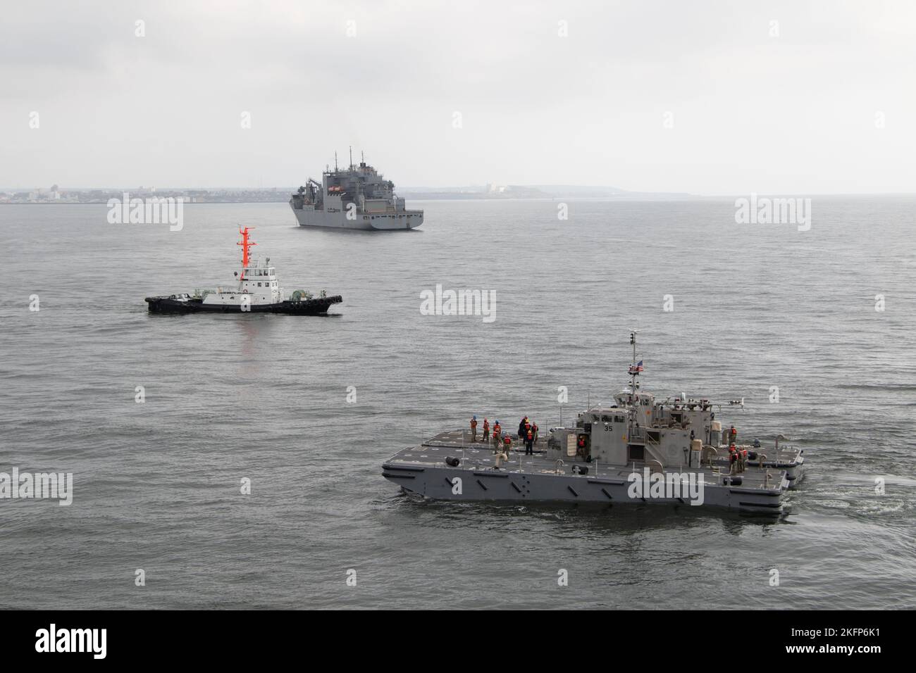 Usns sacagawea t ake hi-res stock photography and images - Alamy