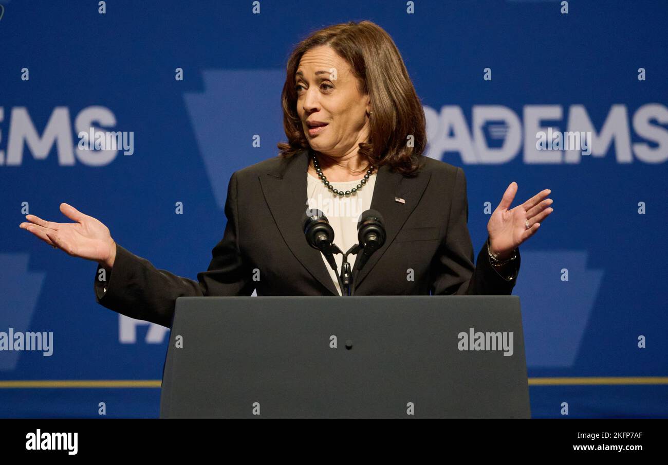 PHILADELPHIA, PA, USA - OCTOBER 28, 2022: Vice President Kamala Harris ...