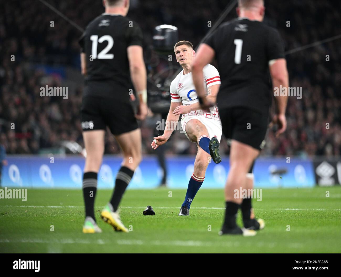 Owen farrell new zealand hi-res stock photography and images - Alamy