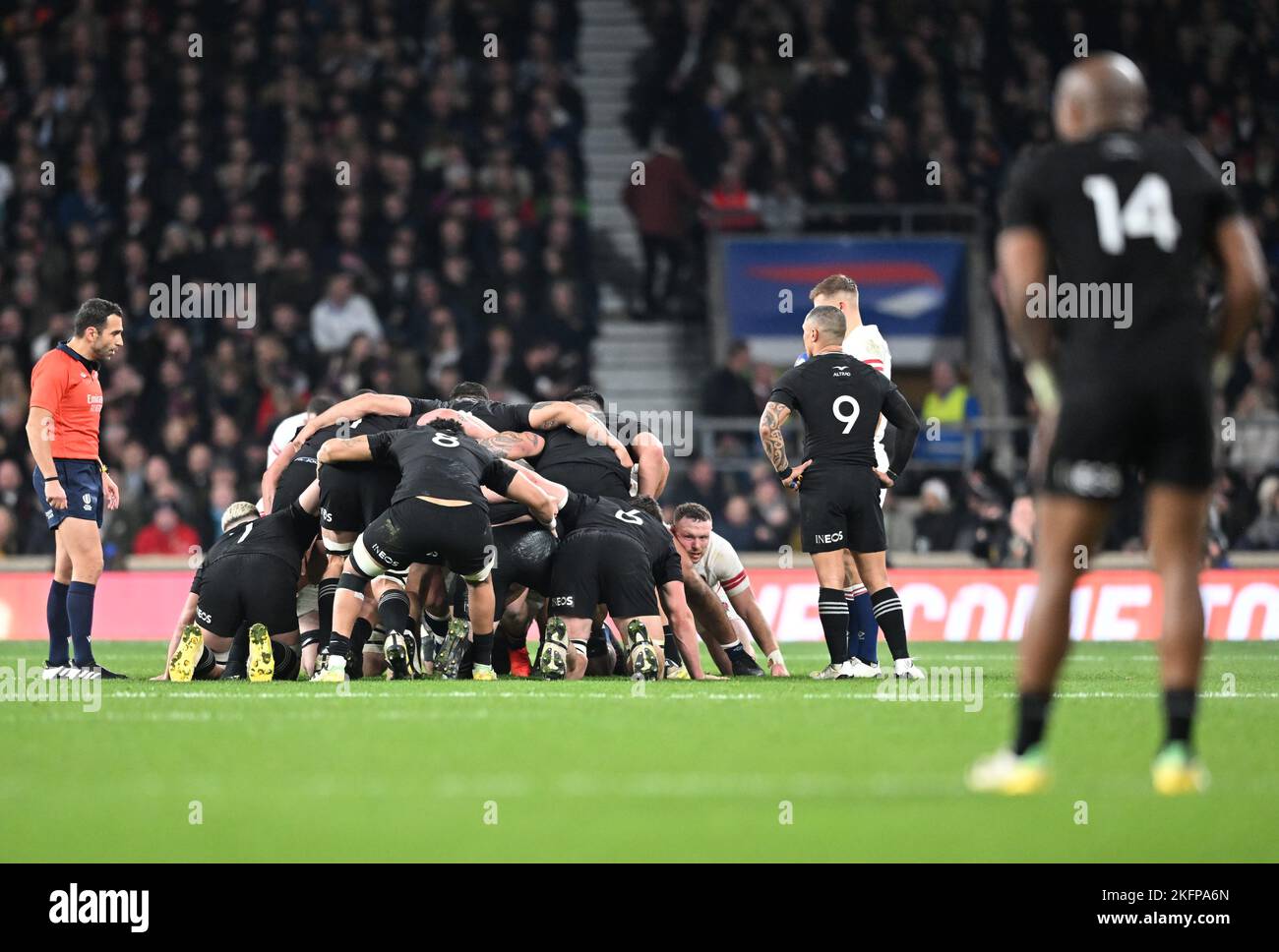 19th November 2022; Twickenham Stadium, London, England: Autumn Series ...