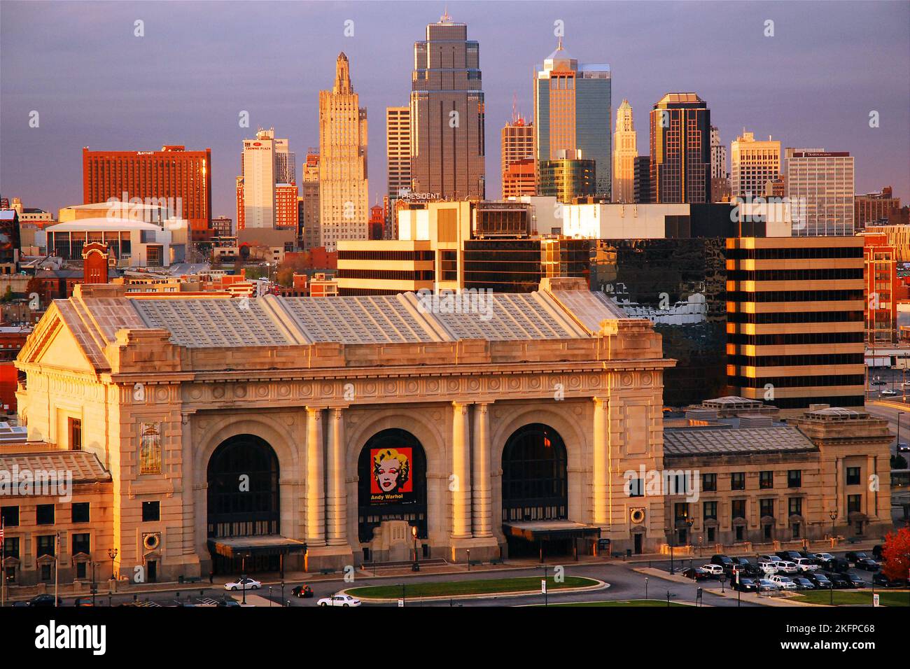 Kansas city skyline hi-res stock photography and images - Alamy