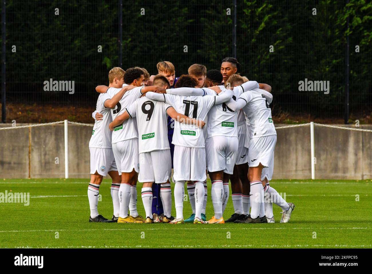 Swansea city football club team hi-res stock photography and images - Alamy
