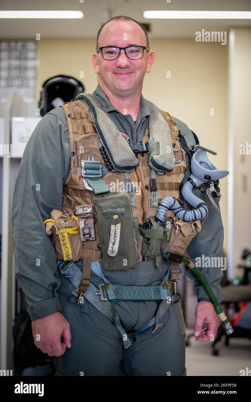 U.S. Marine Corps Gunnery Sgt. Stephen Meiners, a Saint Clair, Mo ...