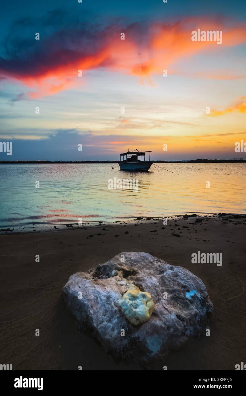 Arabian sea landscape hi-res stock photography and images - Alamy