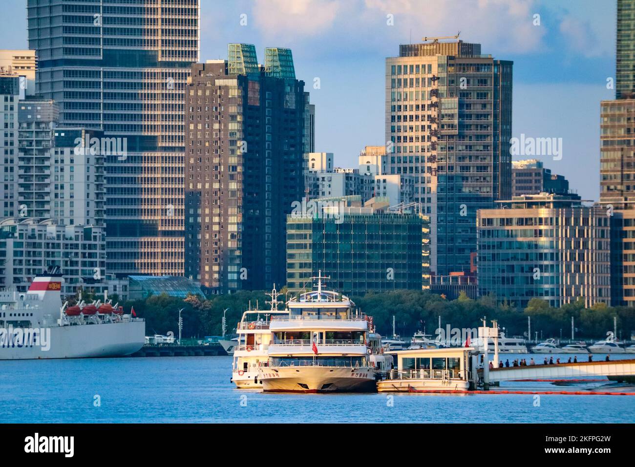 Shanghai, China city skyline on the Huangpu River view Stock Photo - Alamy