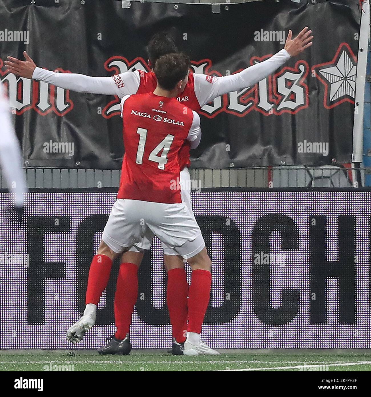 MAASTRICHT- football, 19-11-2022, stadion de Geusselt, MVV Maastricht ...