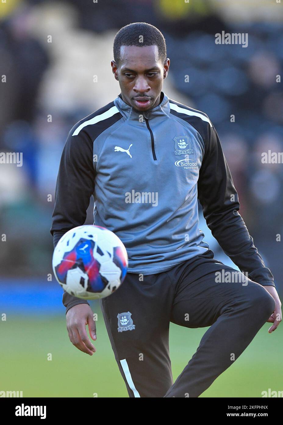 Burton Upon Trent, UK. 19th Nov, 2022. Plymouth Argyle wing back Mickel ...