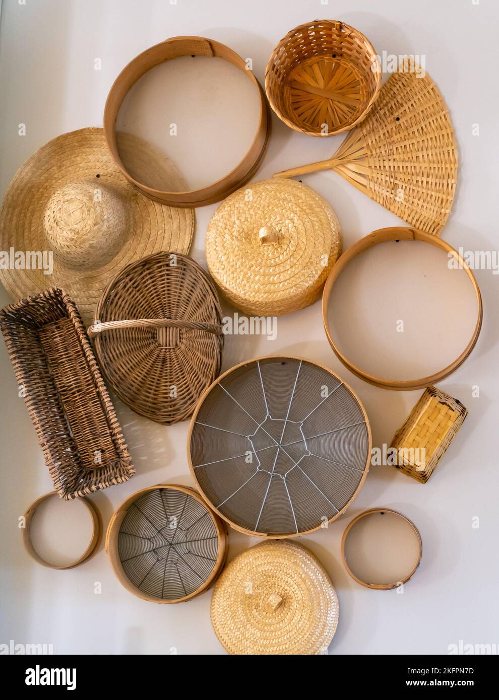 Handicraft bamboo products hi-res stock photography and images - Alamy