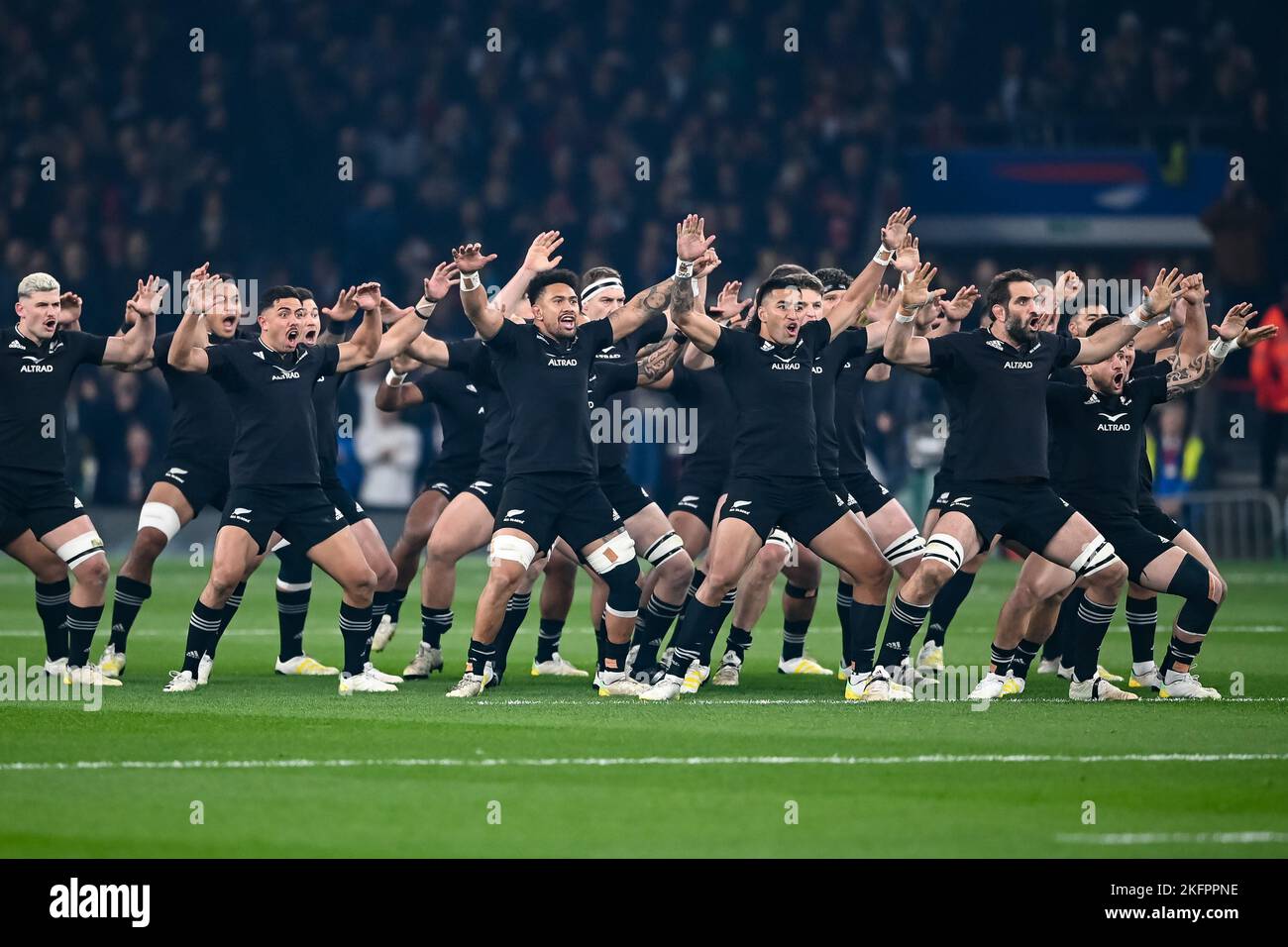 Haka new zealand hi-res stock photography and images - Alamy