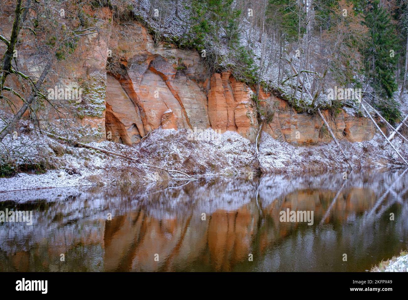 The river Salaca is meandered by high sandstone cliffs. Skanaiskalns ...