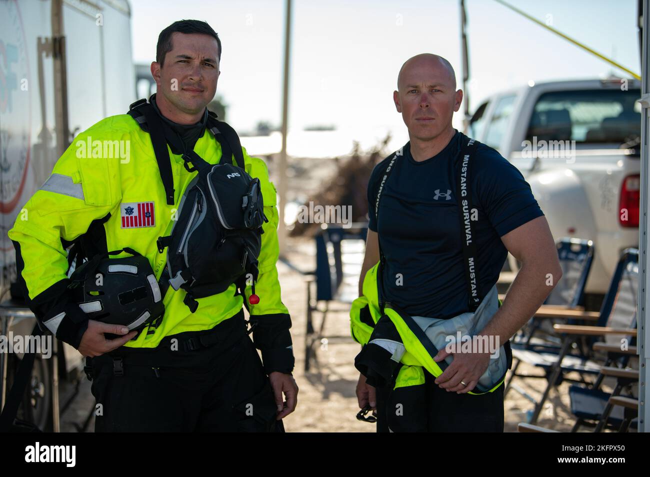 Petty Officer 1st Class Ryan Owen and Petty Officer 2nd Class Hunter ...