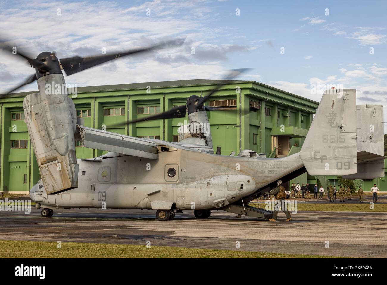 A U.S. Marine Corps MV-22B Osprey assigned to Marine Medium Tiltrotor ...
