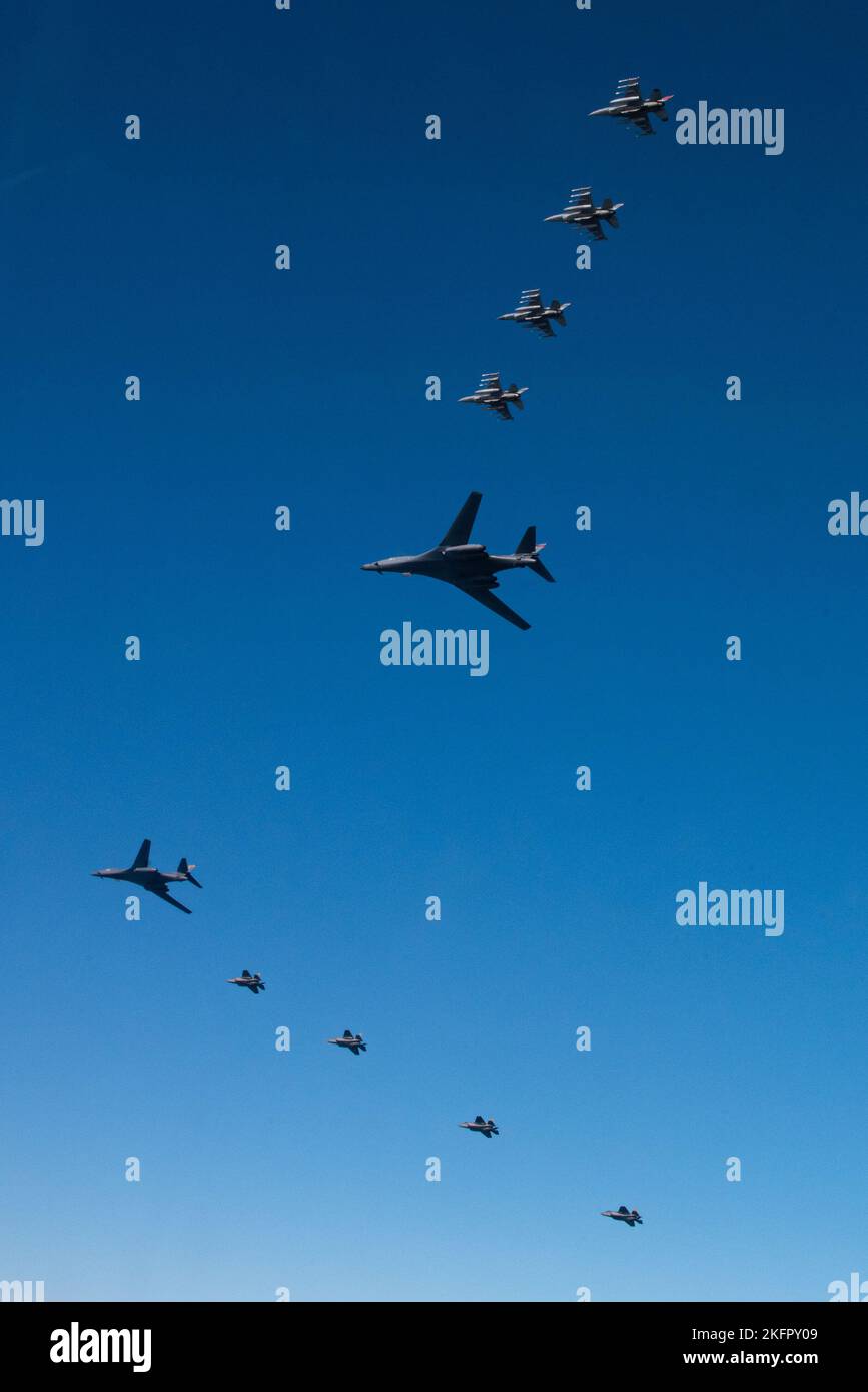 U.S. Air Force F-16s from the 51st Fighter Wing joined with Republic of ...