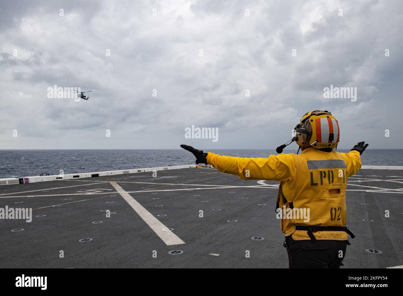 221110-N-XB010-1001 EAST CHINA SEA (Nov. 10, 2022) – Aviation Boatswain ...