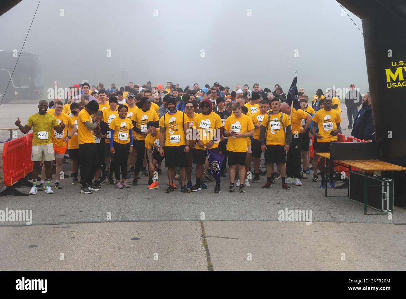 At the starting line of of the first ever Army 10-miler Shadow run in ...