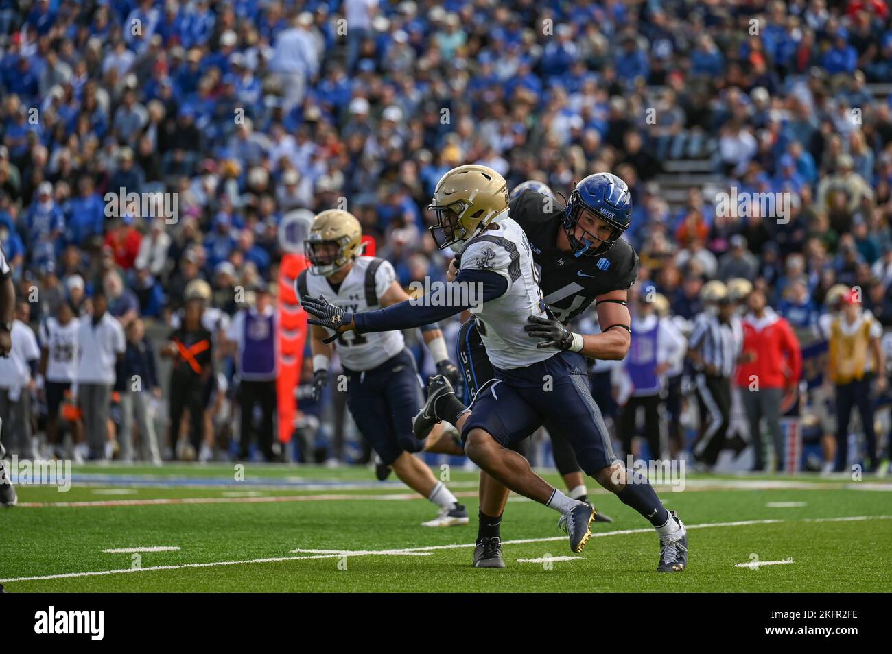 The U.S. Air Force Academy played the U.S. Naval Academy in a football ...