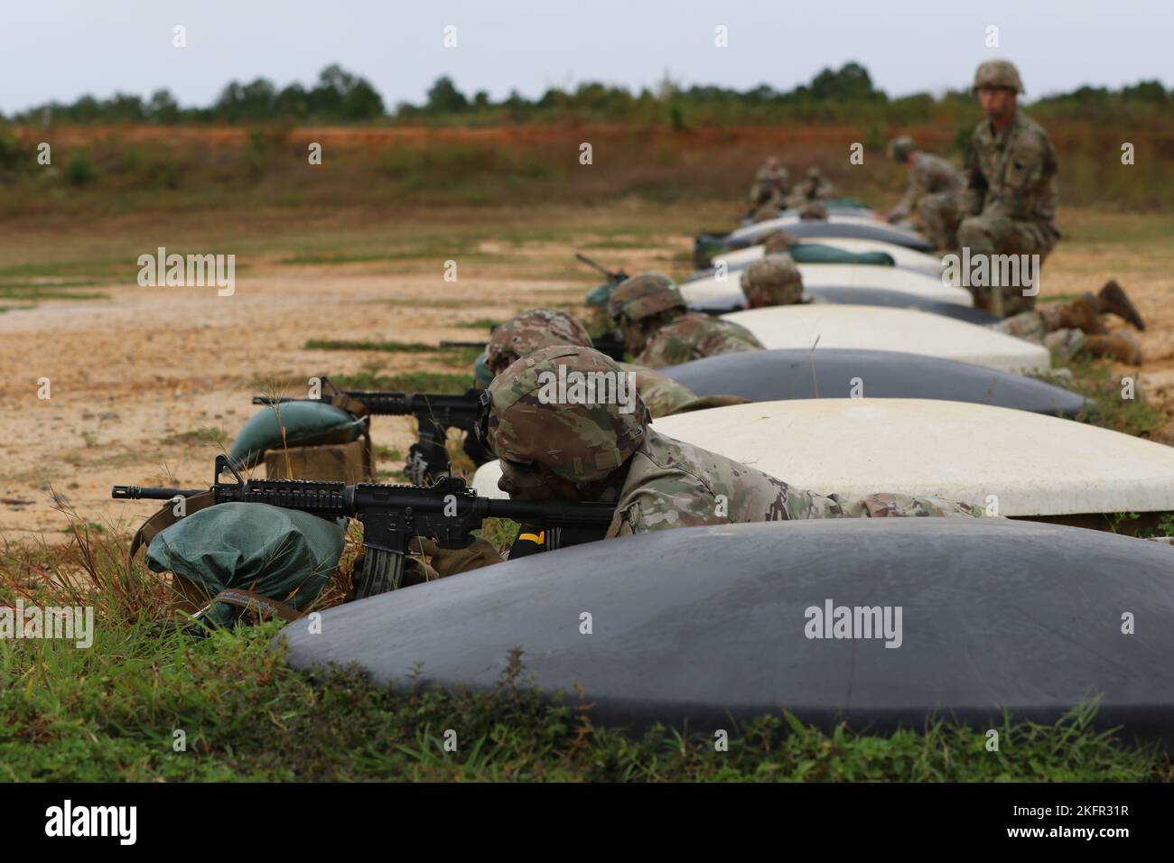 Soldiers of Squad 7, United States Army Reserves, participate in a Zero ...