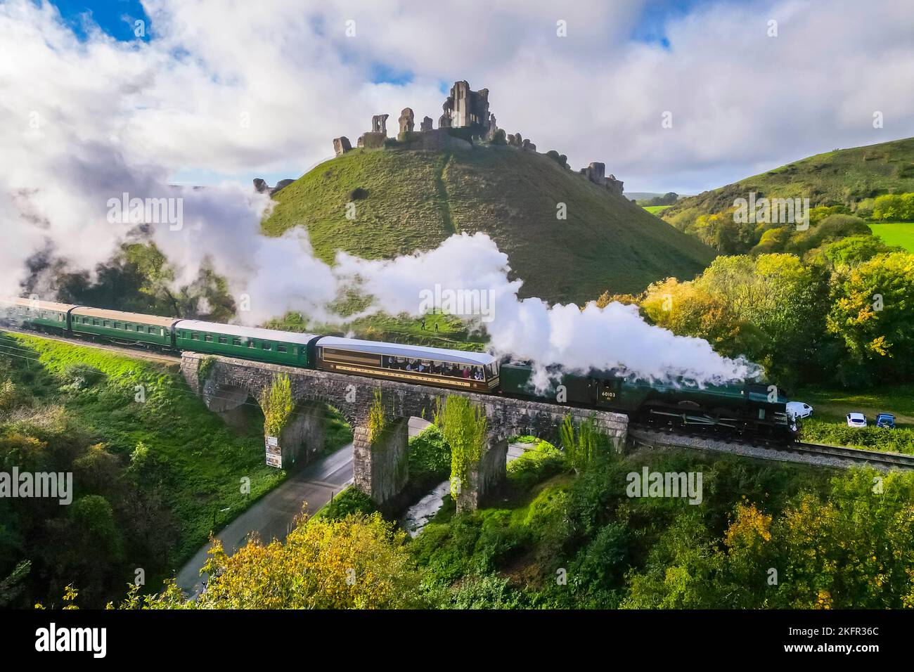The Flying Scotsman passes over the viaduct at Corfe Castle on the ...