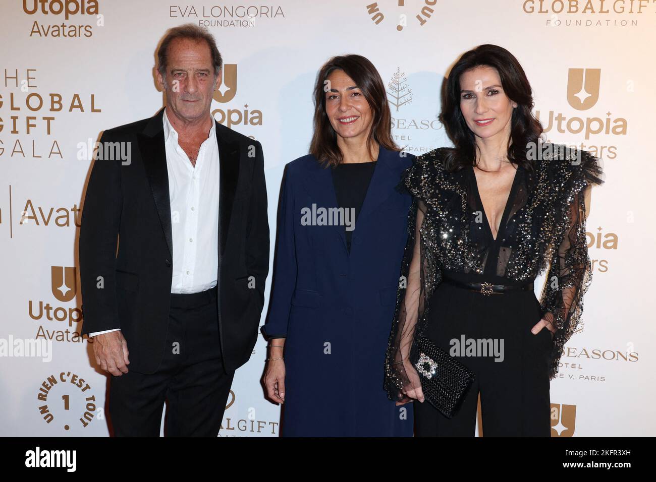 Paris, France. November 19, 2022, Vincent Lindon, Cecile Duffau and ...