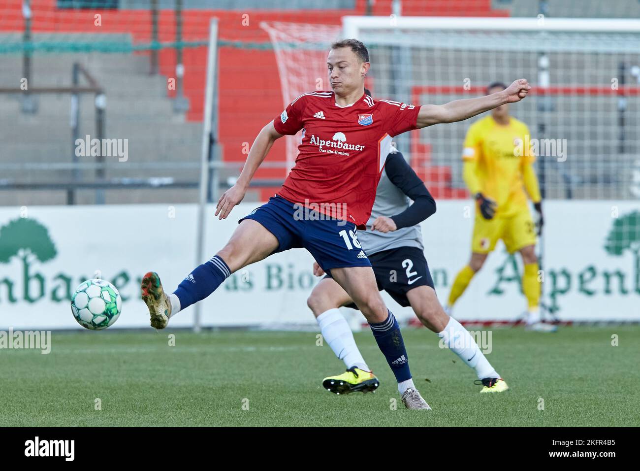 Anspach niclas spvgg unterhaching hi-res stock photography and images ...