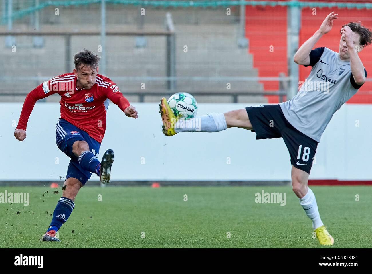 Unterhaching spvgg i hi-res stock photography and images - Alamy