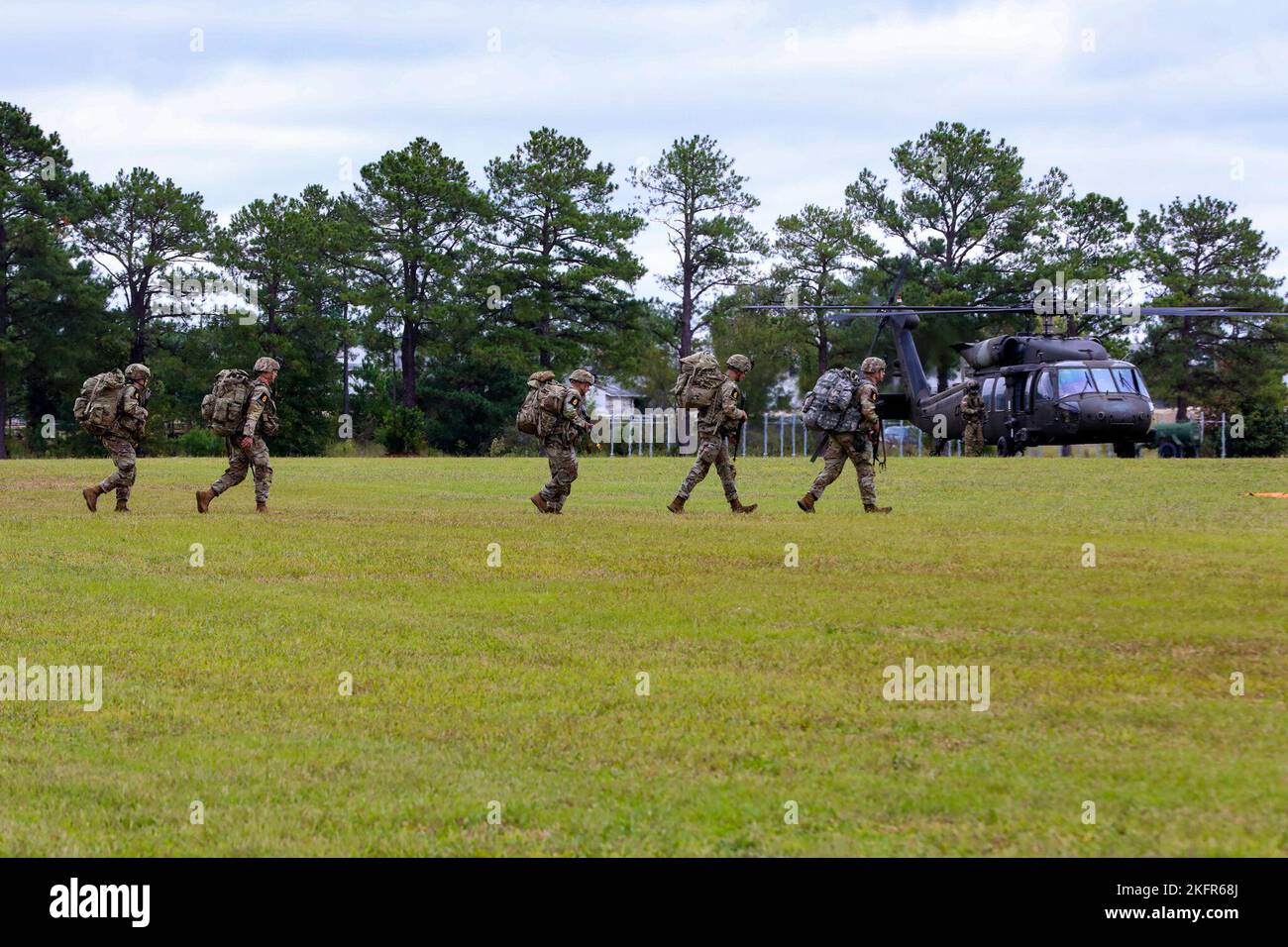Soldiers of Squad 6, representing the U.S. Army National Guard, conduct ...