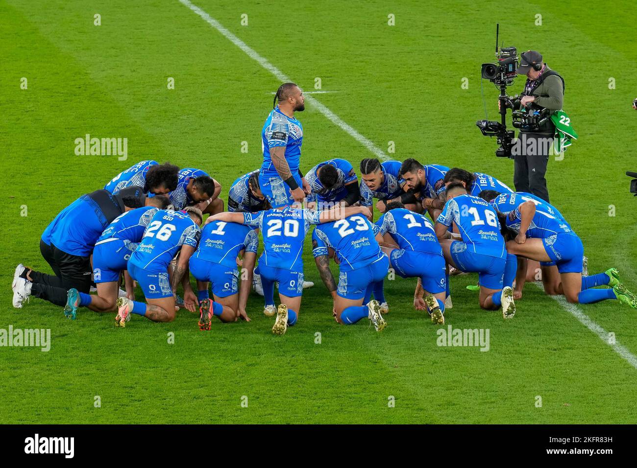 Manchester, UK. 18th Nov, 2022. The Samoan team perform the Siva Tau ...