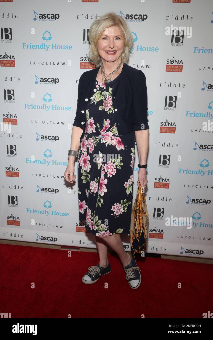 19 November 2022 -Beverly Hills, California - Beth Broderick. Friendly ...