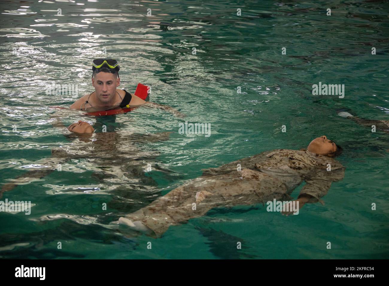 U.S. Marine Corps recruits with Golf Company, 2nd Recruit Training ...